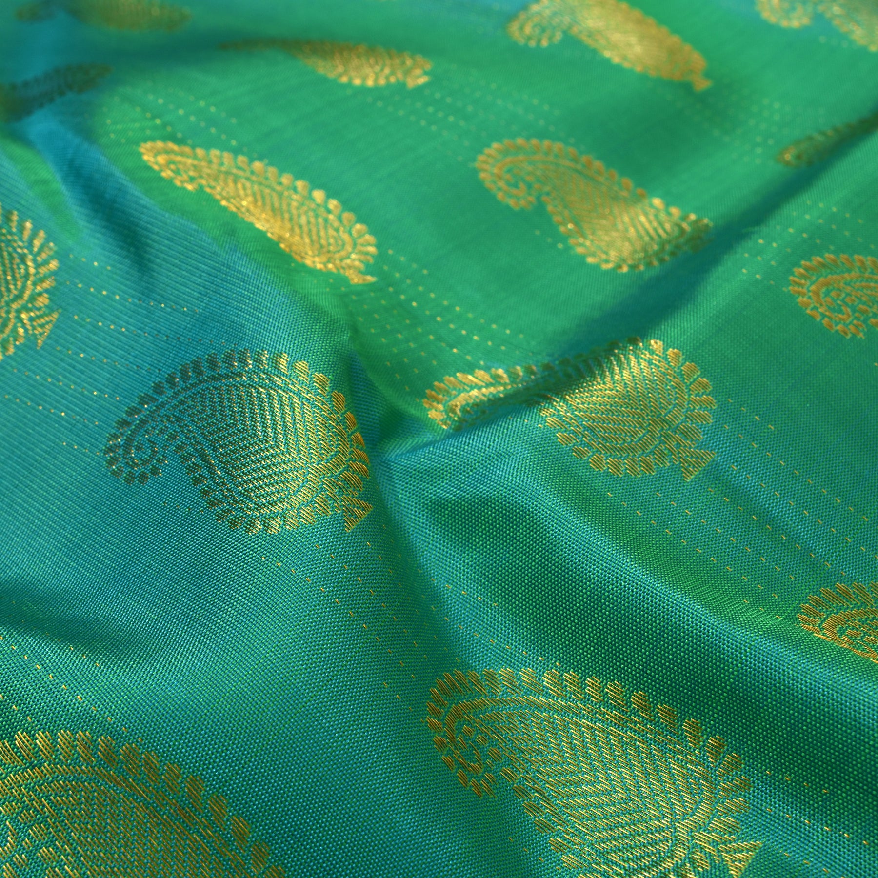 Rexona Kanchi Silk Fabric with Mango Butta Design